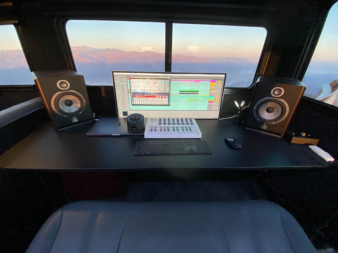 LAGOODVIBE - Solar recording studio on wheels - Photos